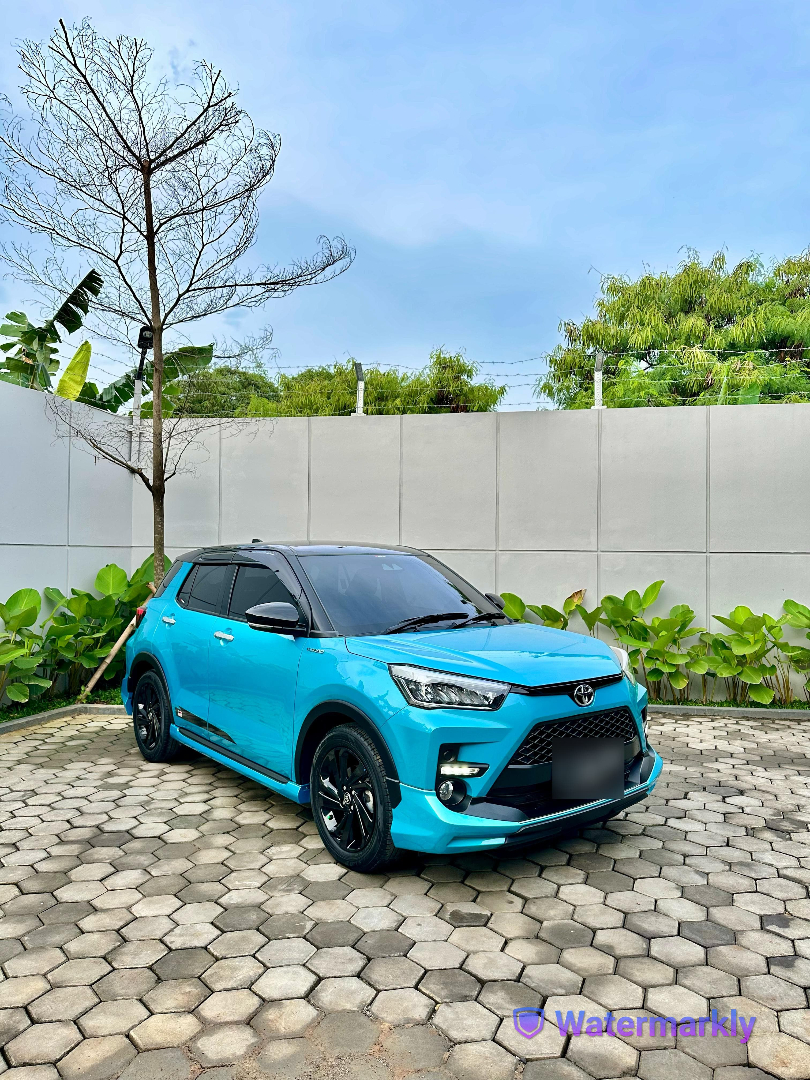 Mobil TOYOTA RAIZE 1.0L GR TURBO TSS TWO TONE AT 2021 - Mocil.id