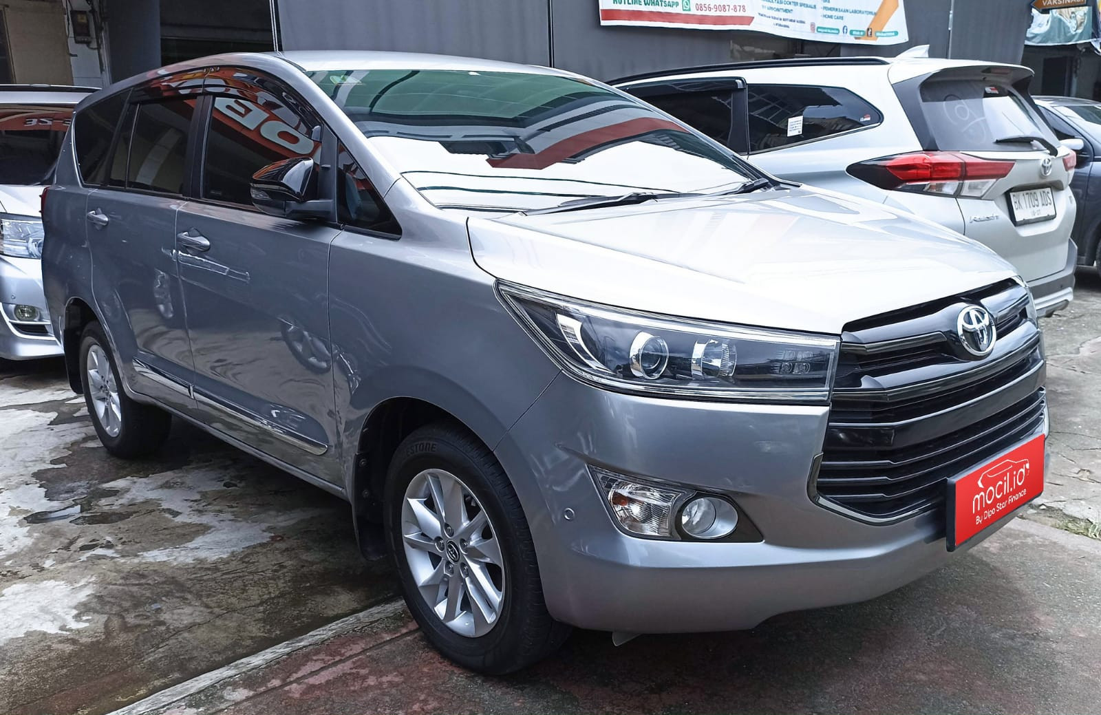 Mobil TOYOTA INNOVA 2.4L V DIESEL AT 2018 - Mocil.id