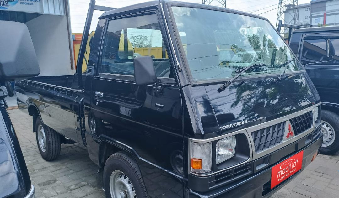 Mobil MITSUBISHI L300 2.5L PICK UP MT 2015 - Mocil.id
