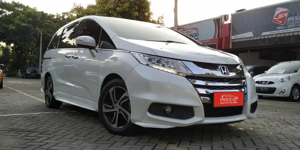 Mobil HONDA ODYSSEY 2.4L PRESTIGE AT 2015 - Mocil.id